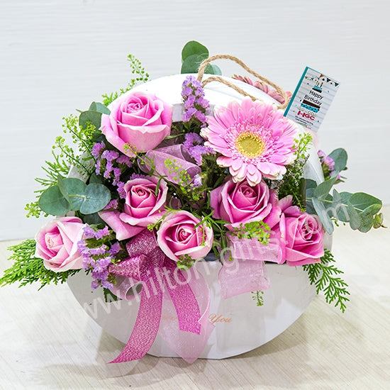 Hilton Gifts | Shop Gift Hampers, Floral Collections & More