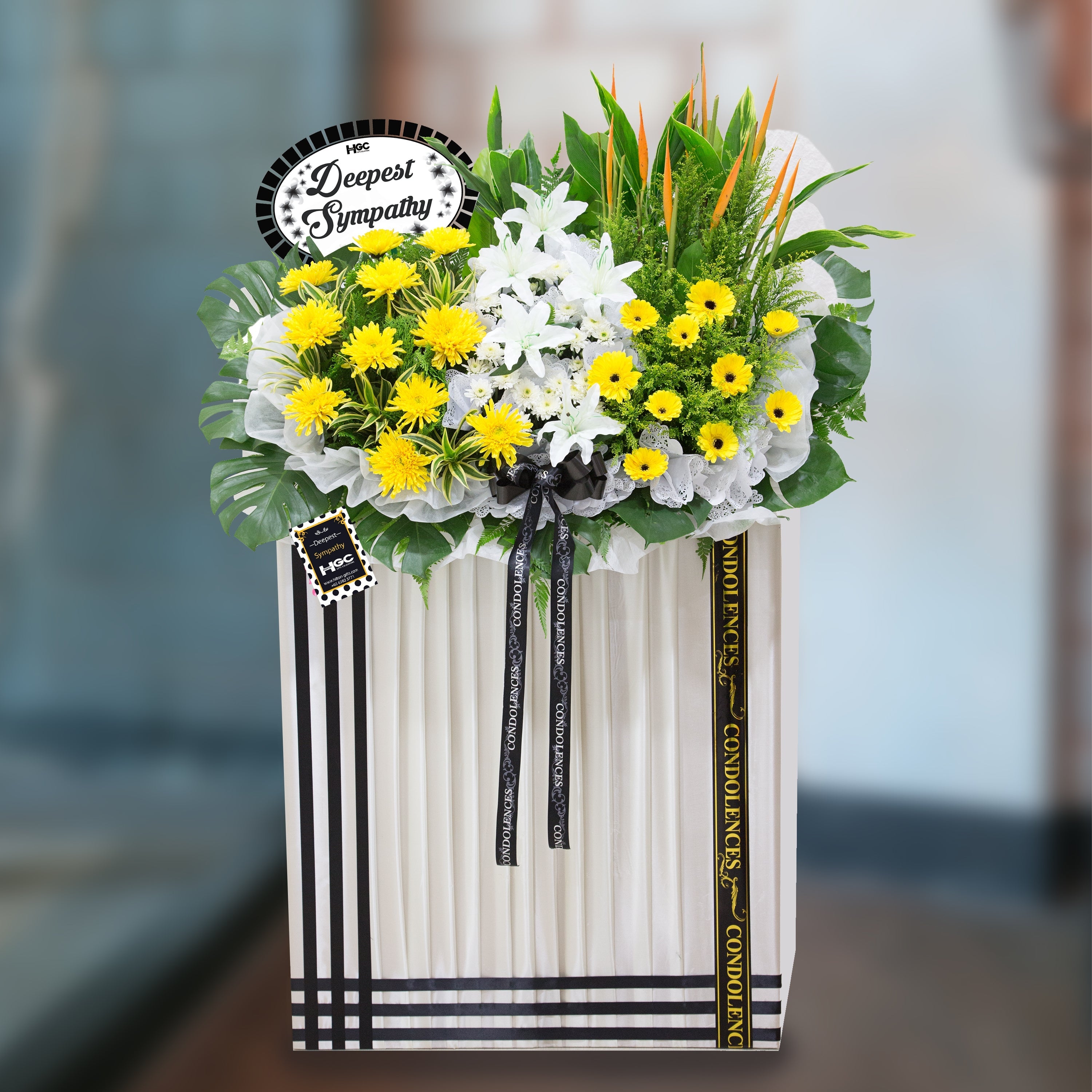 Condolences Flower in Singapore | Order Wreaths Online